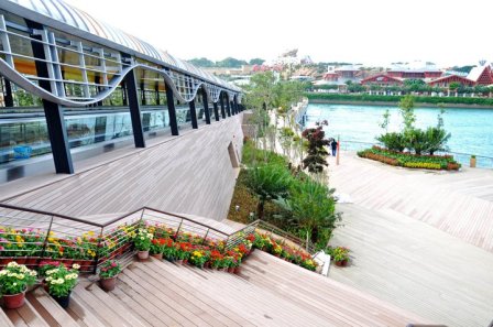 Architectural escapades #2: Boardwalk to Sentosa – Vedasri Siddamsetty